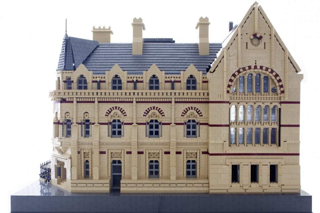 The Common Room LEGO® Brick by Brick model - The Common Room