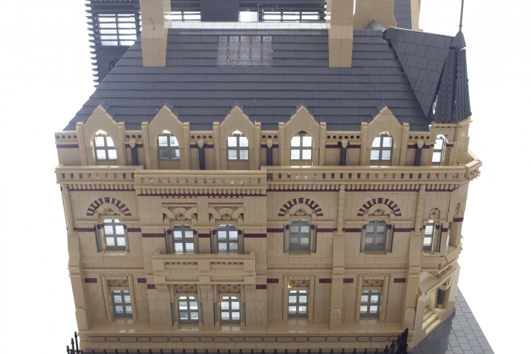 The Common Room LEGO® Brick by Brick model - The Common Room